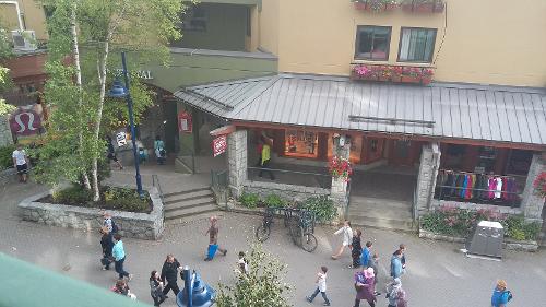 Book Executive - The Inn at Whistler Village in Whistler | Hotels.com