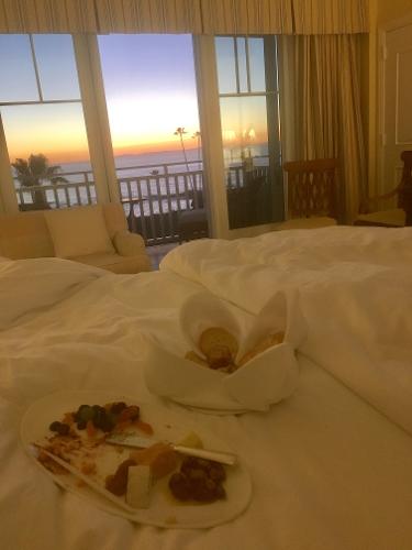 Hotels.com - Deals & Discounts for Hotel Reservations from Luxury ...