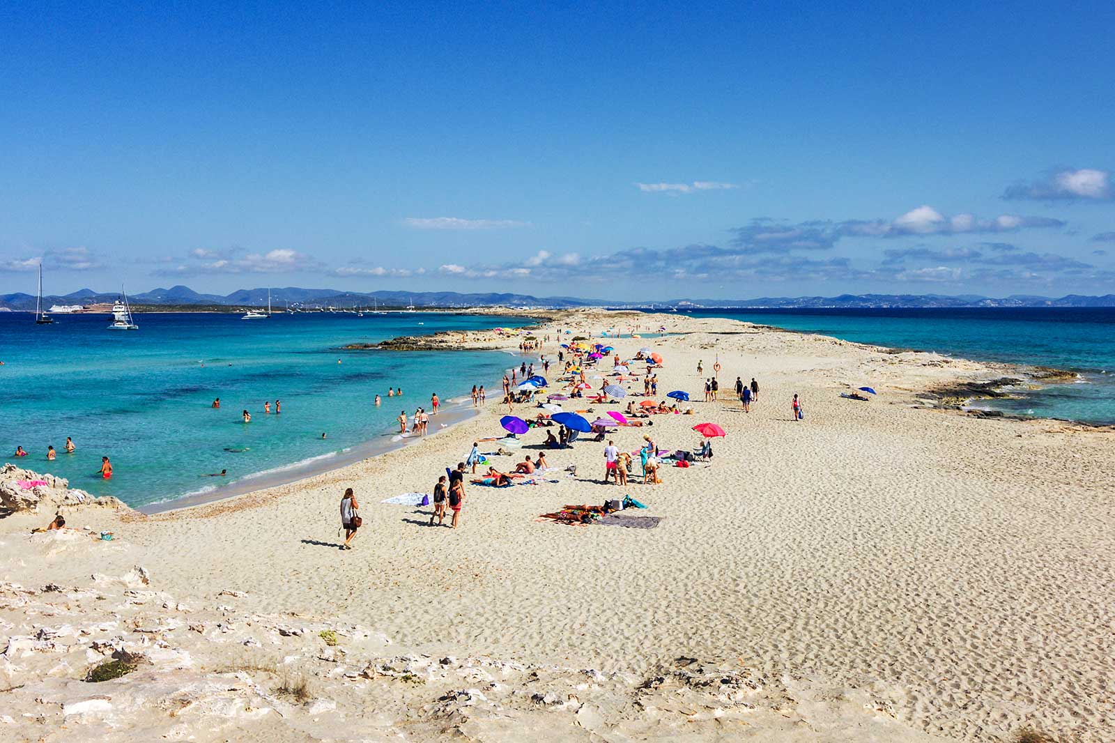 10 Best Beaches in the Balaeric Islands - What is the Most Popular ...