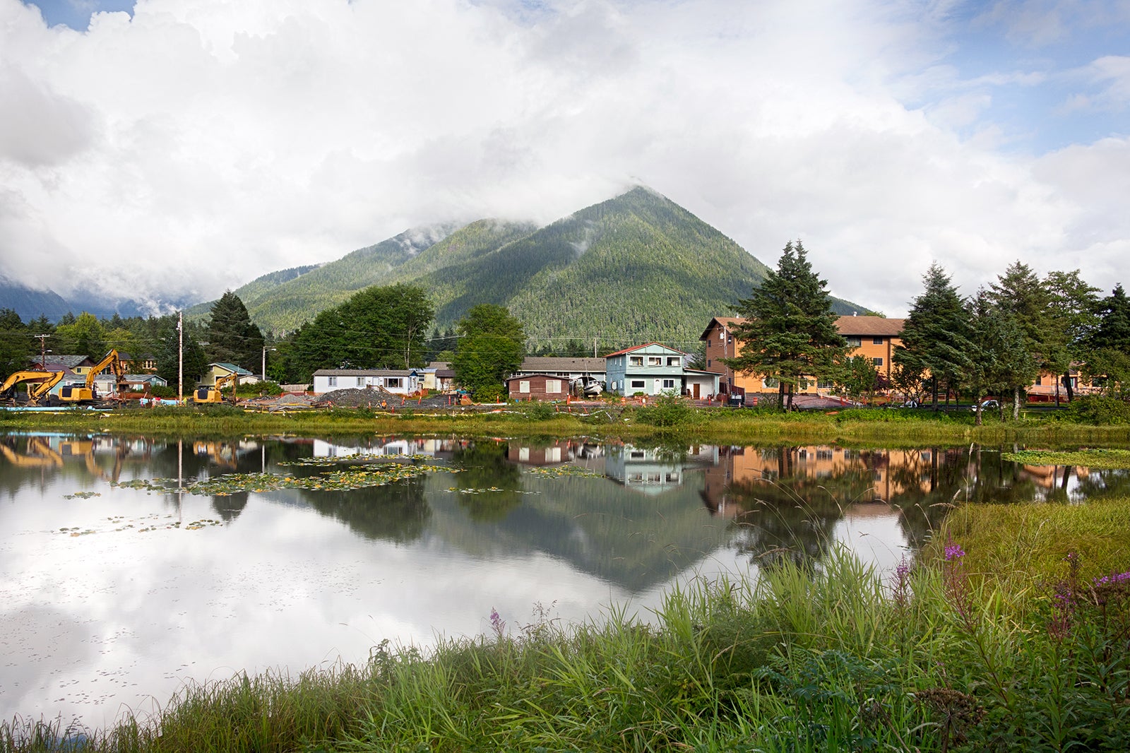 10 Must Visit Small Towns In Alaska Head Out Of Juneau On A Road Trip To The Towns Of Alaska