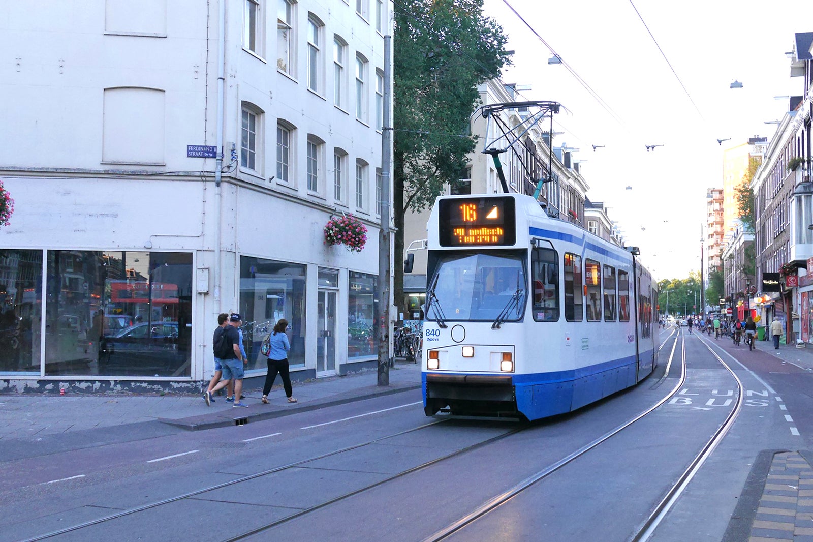 Gerard Doustraat in Amsterdam - Go Shopping on This Popular De Pijp ...