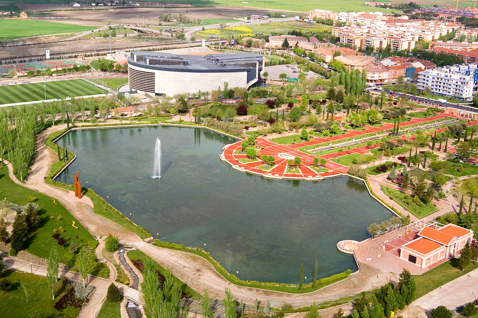 10 Best Parks in Madrid - Explore Madrid's Most Beautiful Outdoor ...