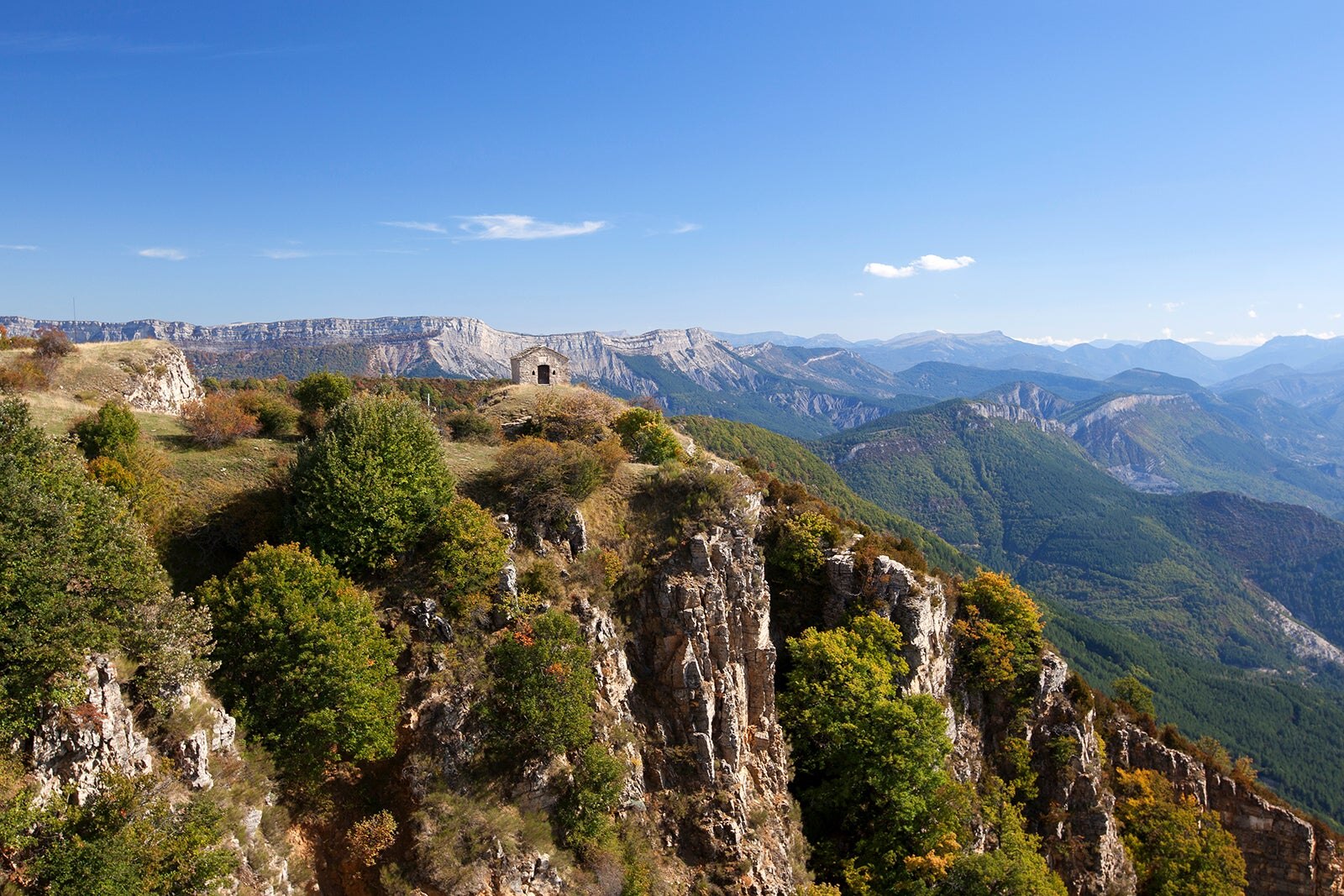 10 Best Places to See Lavender Fields in France - What are France's ...