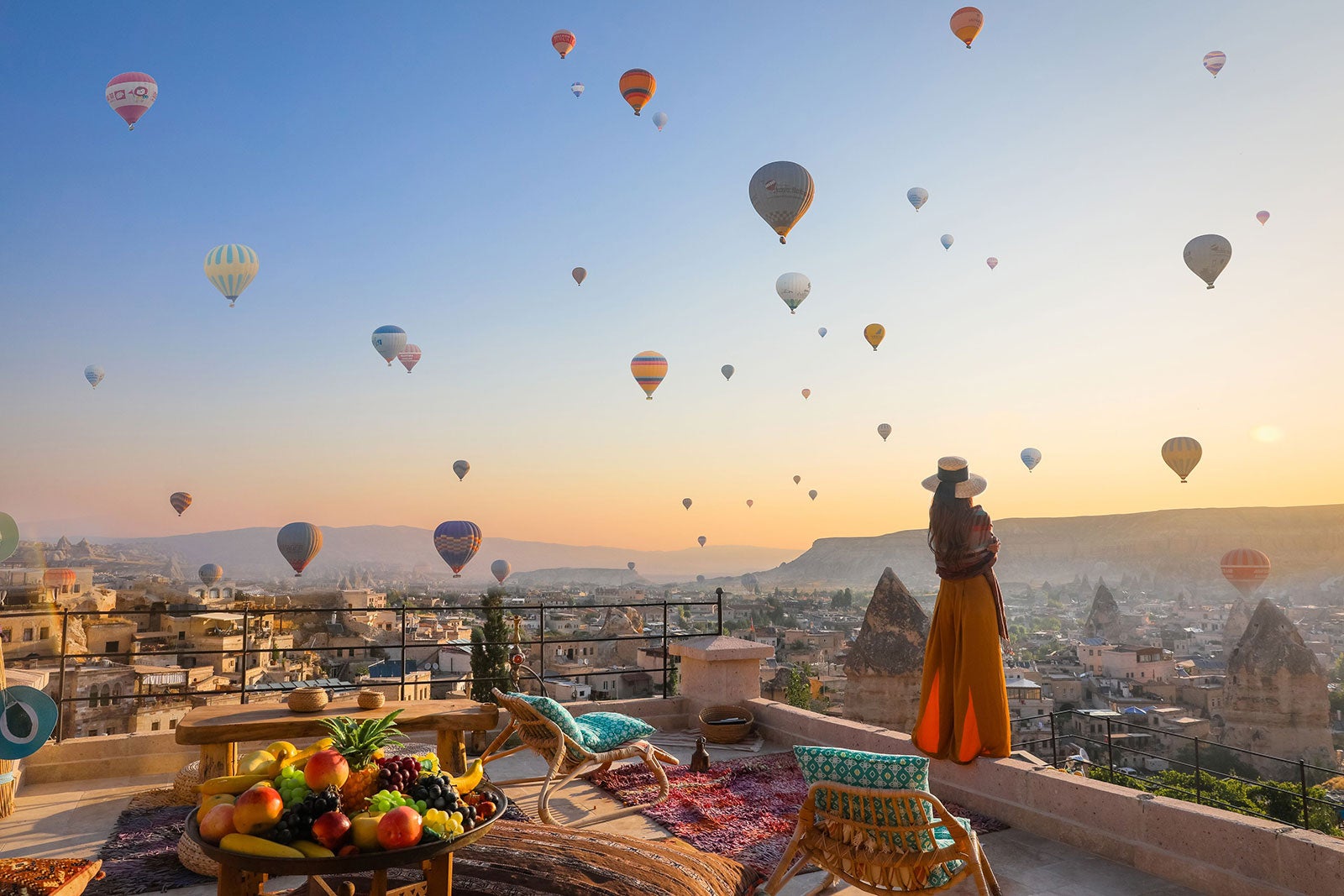 10 Amazing Bucket List Hotels - Incredible Hotels in Popular Cities ...