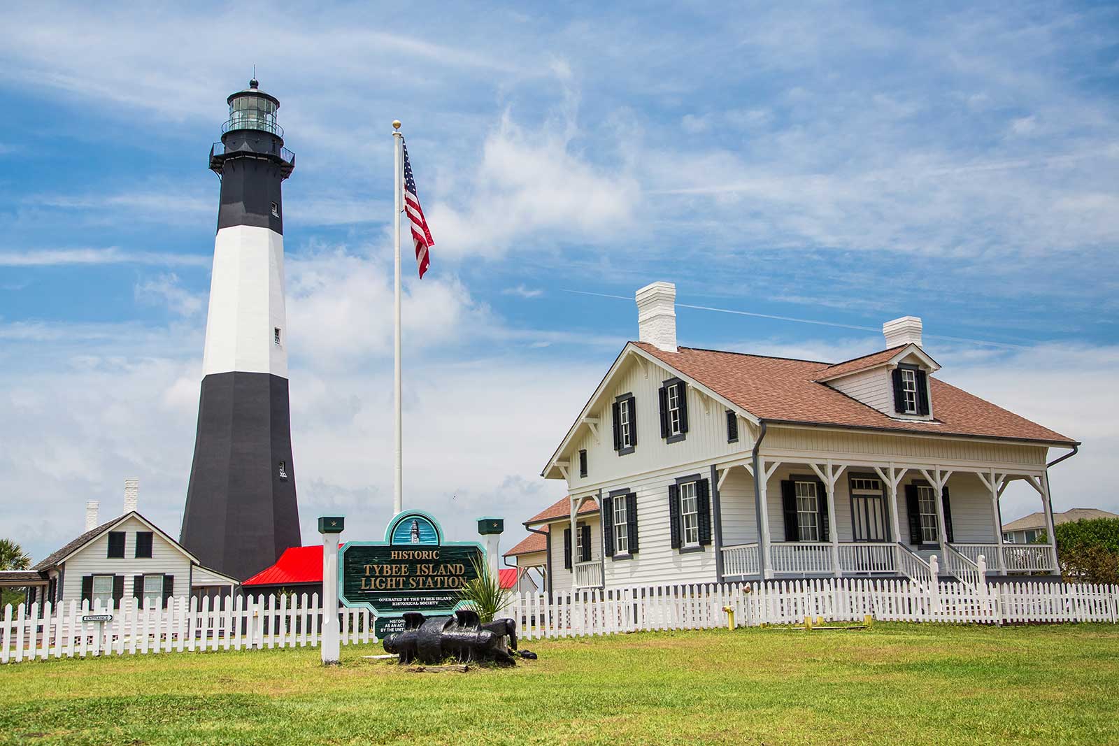 10 Places to Go in Georgia for the Weekend - Escape for a Short Getaway ...