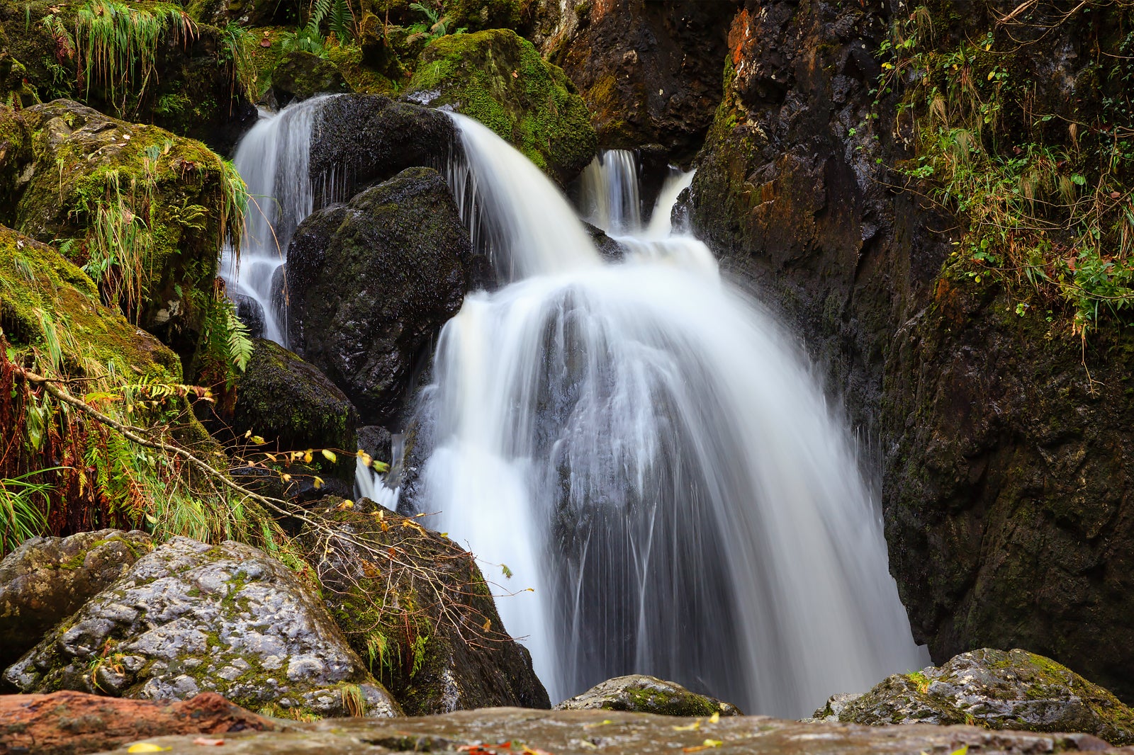 10 Best Waterfalls in the Lake District - What Are the Most Beautiful ...