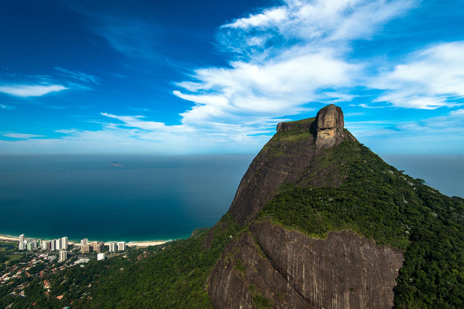 Pedra Bonita no Rio de Janeiro - A rampa de voo livre mais famosa do ...