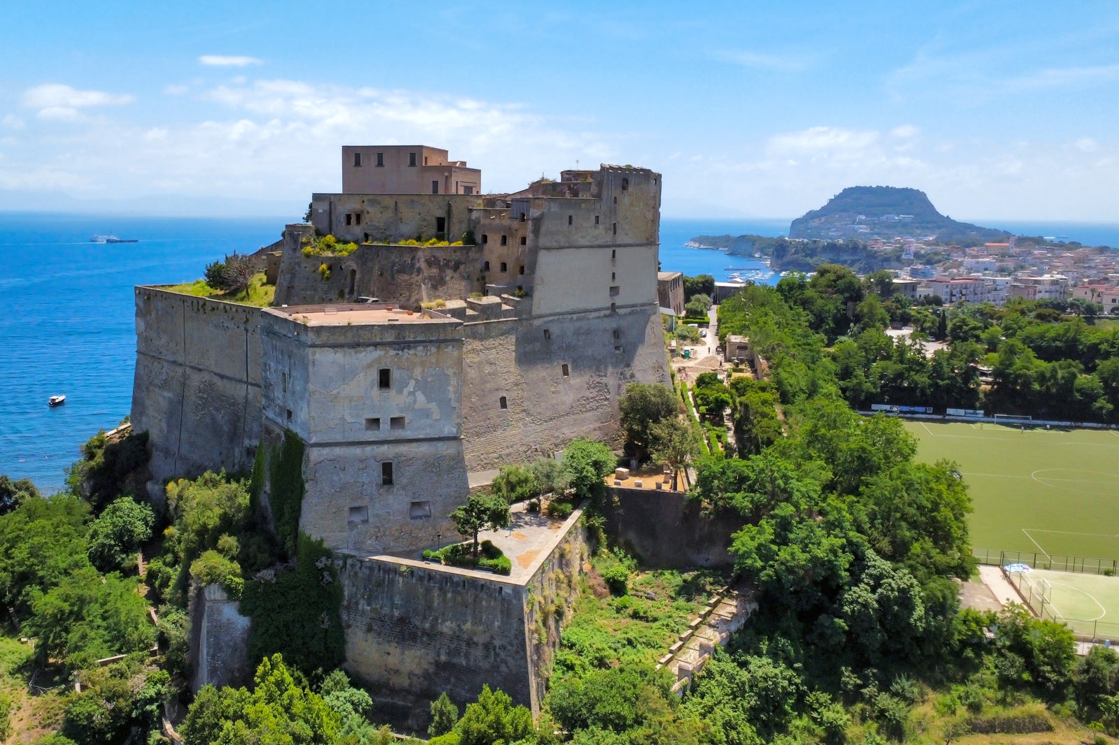 10 Things to Do Off the Beaten Track in Naples - Interesting Places in ...