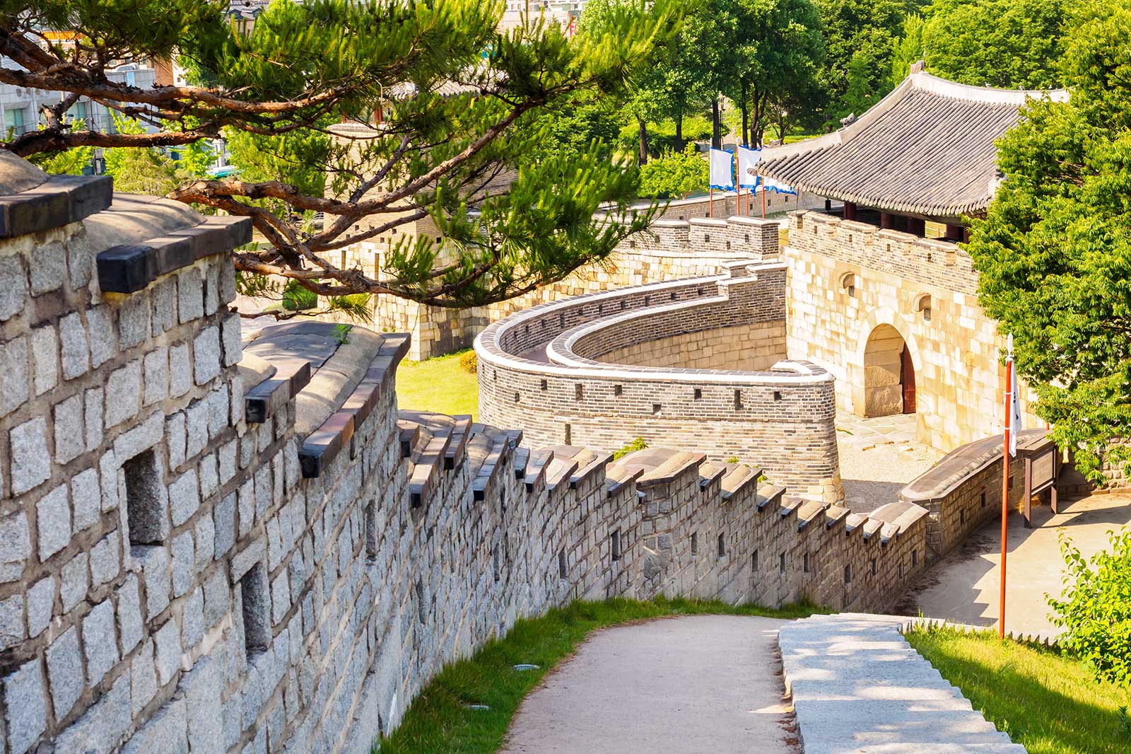 10 Best Castles in Korea - Discover Korea's Most Important Castles – Go ...