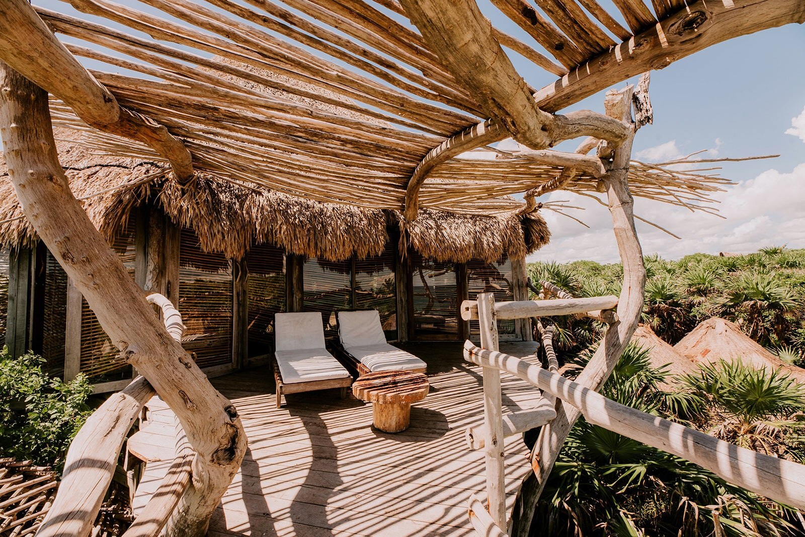 10 Best Bucket List Hotels Around the World - Stay Somewhere ...