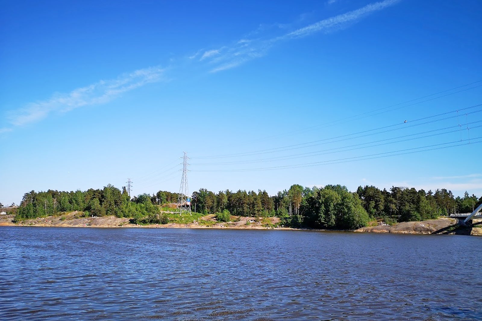 Mustikkamaa - Monipuolinen ulkoilusaari Kalasataman vieressä – Go Guides