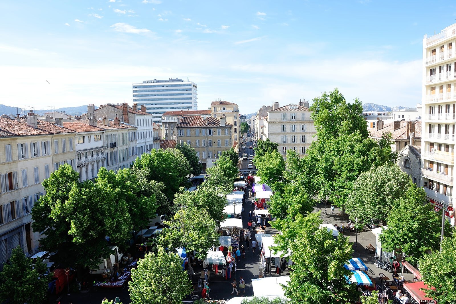 9 Best Markets in Lille - Where to Go Shopping Like a Local in Lille ...