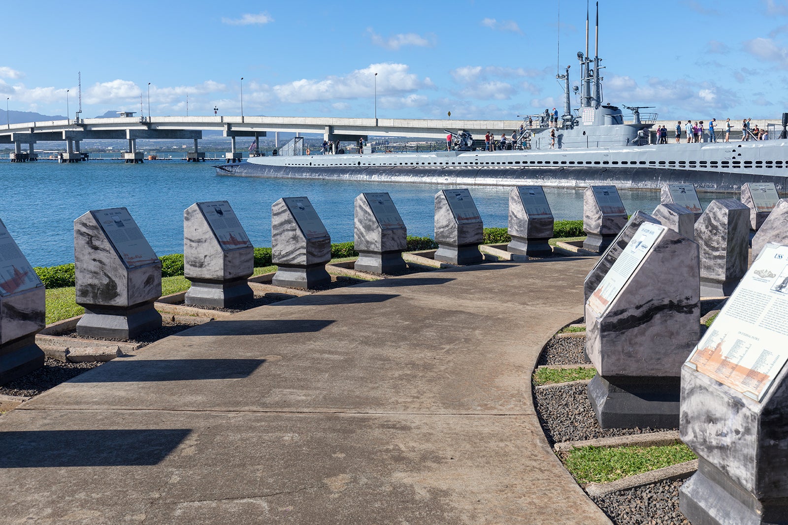USS Bowfin Submarine Museum & Park - Explore a Decommissioned Submarine ...