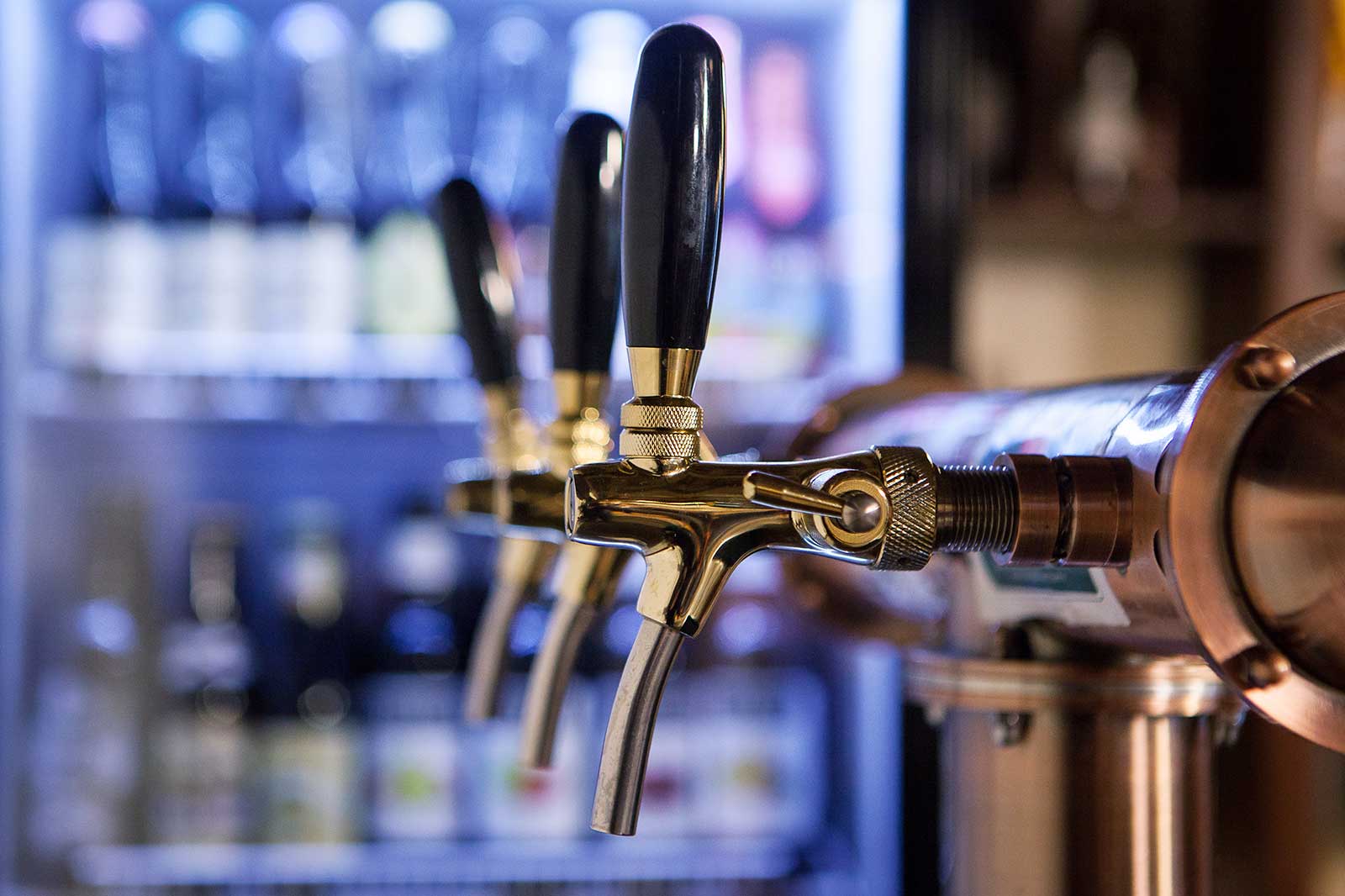 10 Best Dive Bars in Las Vegas - Where to Enjoy a Dive Bar in Las Vegas ...