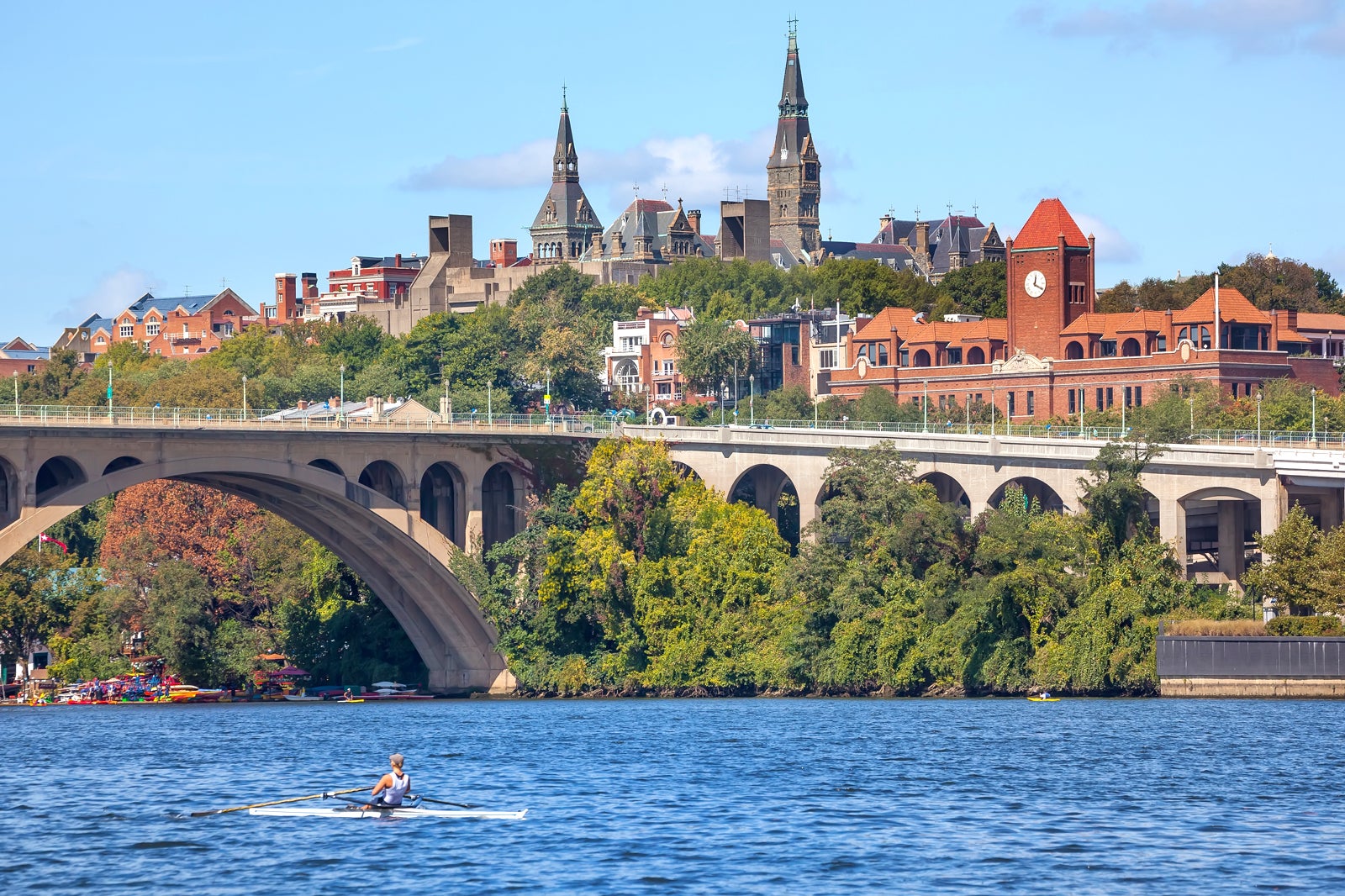 10 Most Popular Neighbourhoods in Washington DC - Where to Stay in ...