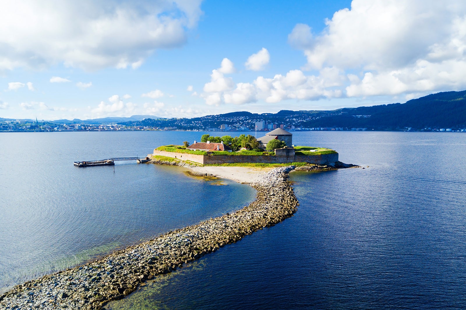 Munkholmen - En historisk øy i Trondheimsfjorden – Go Guides