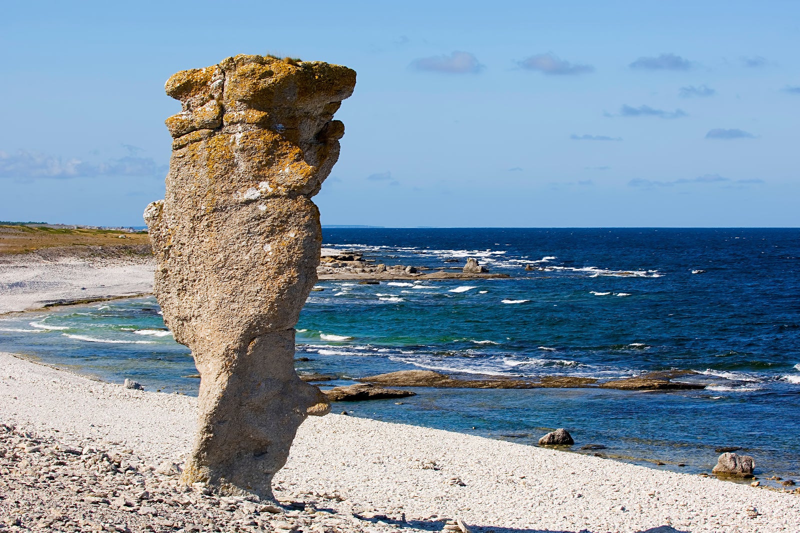 De 10 bästa stränderna på Gotland - Vilken är den populäraste stranden ...