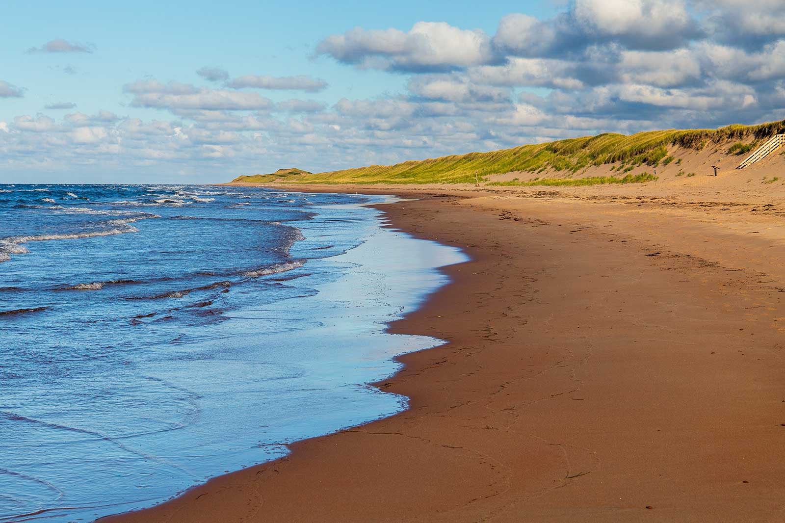 10 Best Beaches in Canada - What is the Most Popular Beach in Canada ...