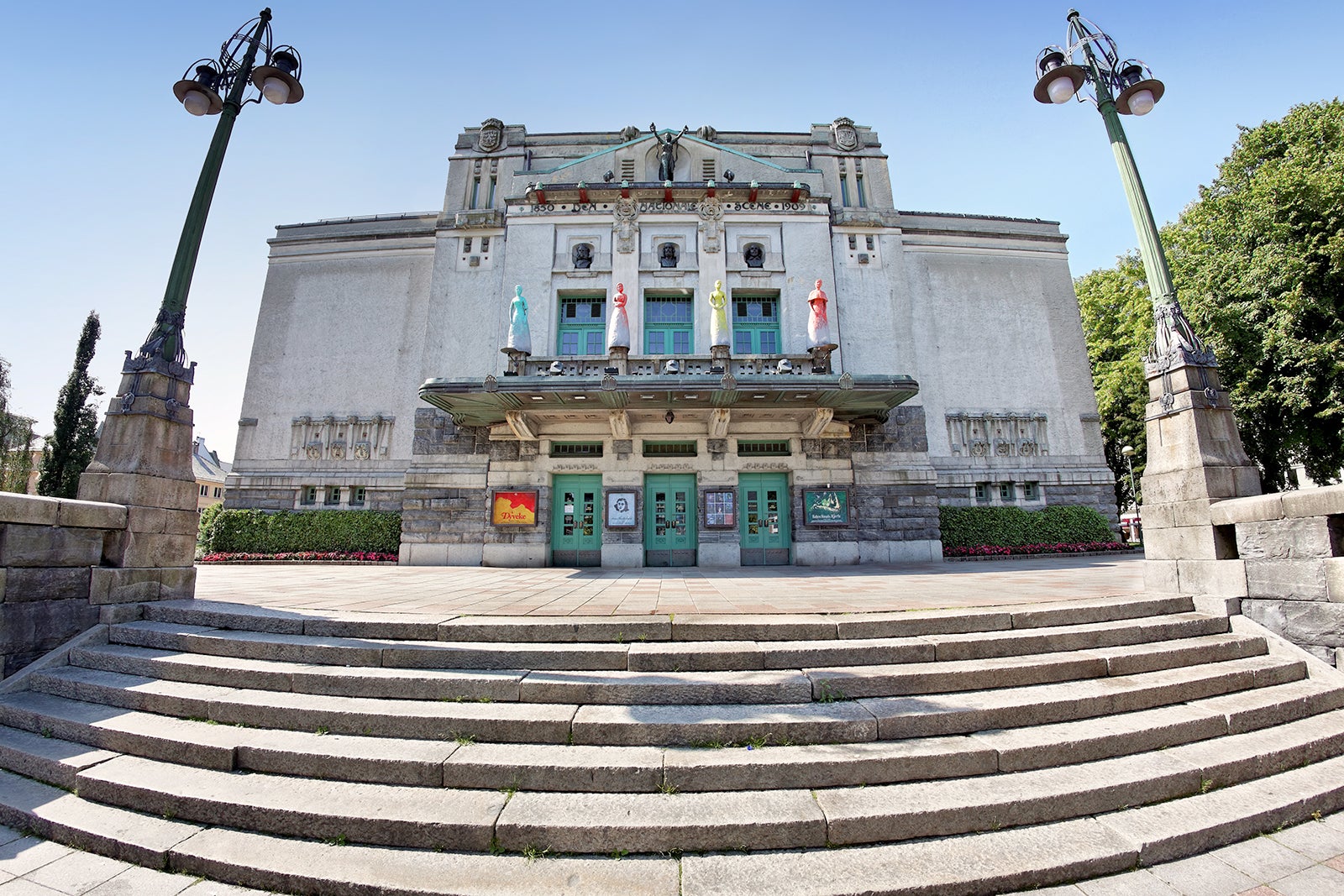 Engen i Bergen - Besøk fjordbyens teater- og kinostrøk – Go Guides