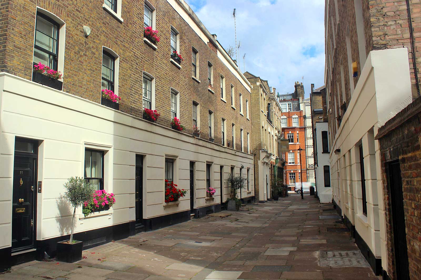 10 Most Interesting Blue Plaques in London - Where to Visit the London ...