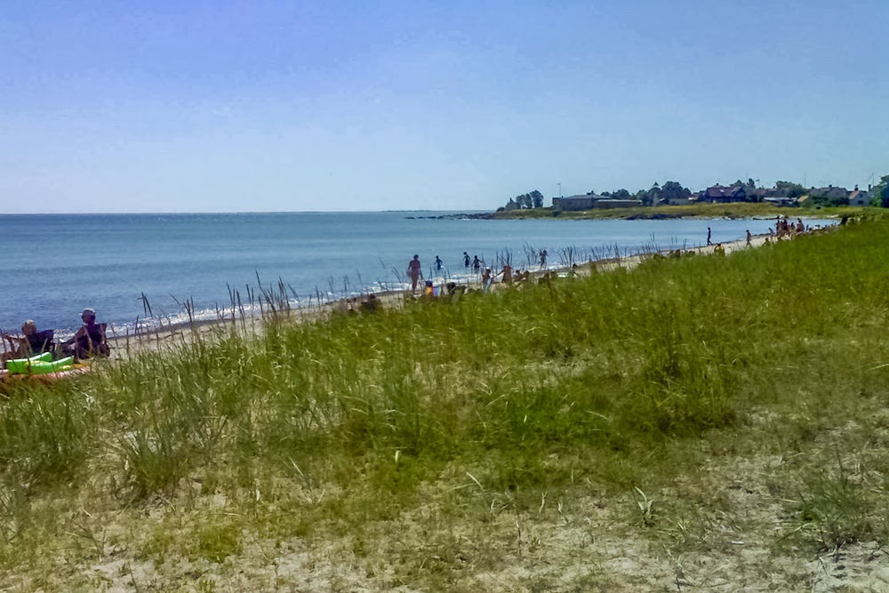 De 10 bästa stränderna på Gotland - Vilken är den populäraste stranden ...