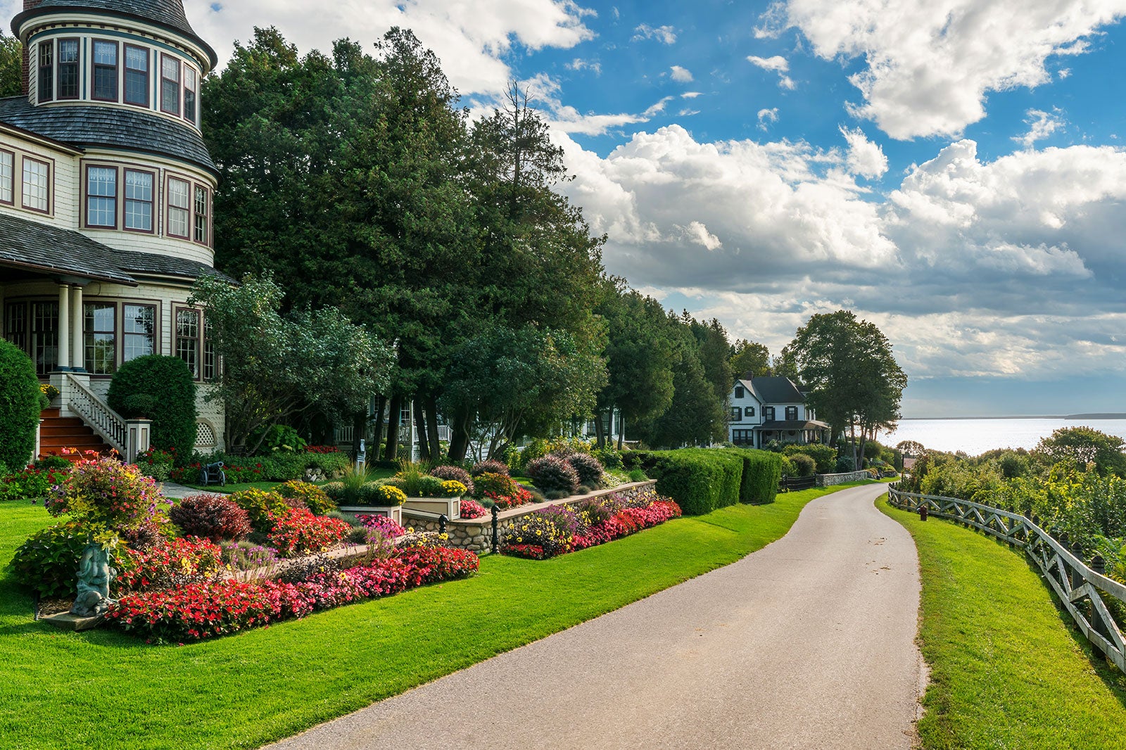 10 Historic Small Towns in the US - What are the Most Beautiful Towns ...