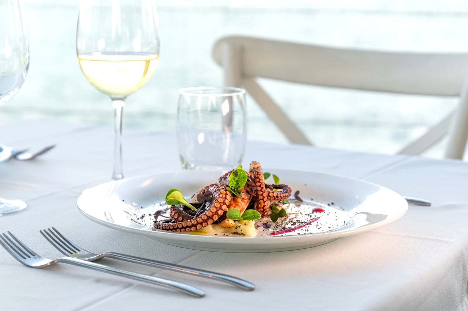 10 Best Beach Clubs in Naples - Where to Go in Naples at Night? – Go Guides