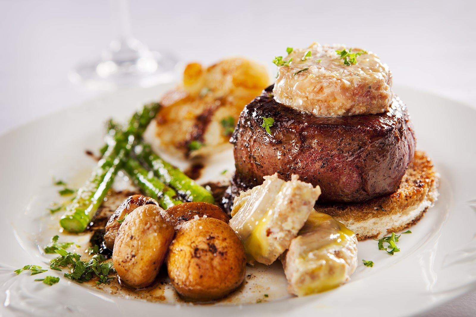 10 Great Restaurants in Bordeaux - Where to Eat in Bordeaux and What to ...