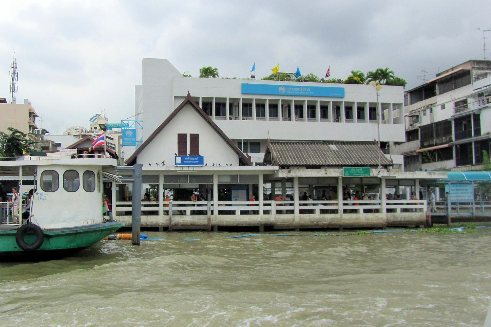 Chao Phraya River Pier Guide - Bangkok Waterways – Go Guides