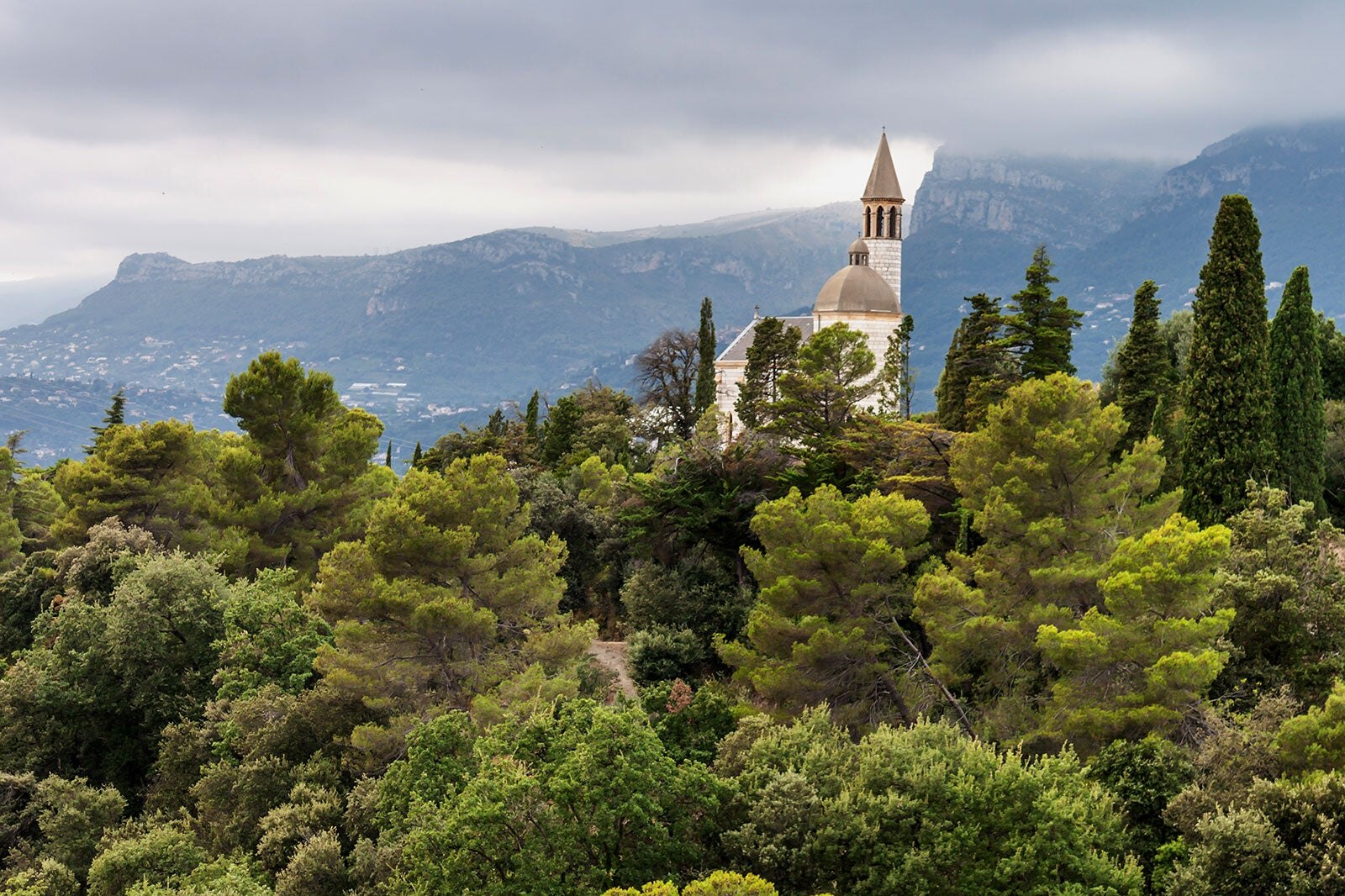 10 Must-See Castles and Châteaus in Provence - What is the Most Popular ...