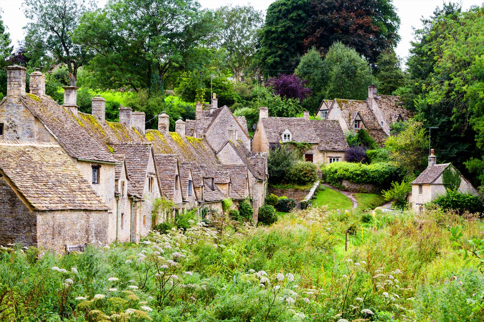 10 Most Instagrammable Places in the Cotswolds - Where to Take Stunning ...