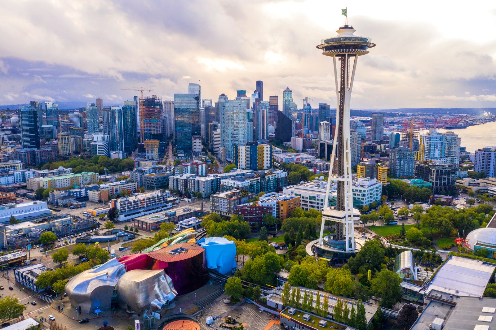 Space Needle in Seattle - Visit an Iconic Landmark – Go Guides