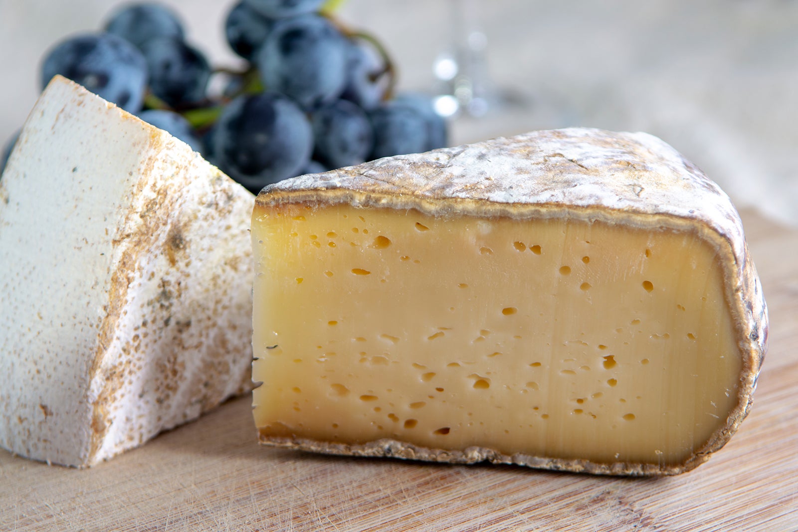 10 Best Local Dishes from Annecy - Famous Food Locals Love to Eat in ...