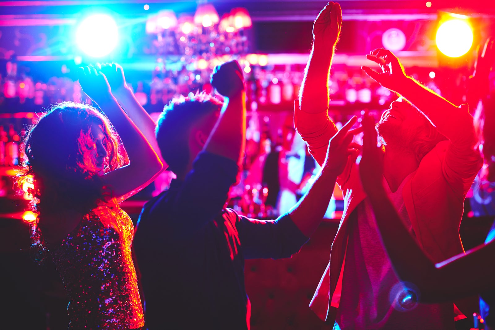 10 melhores opções para curtir a noite em Ilhabela - Onde ir à noite em ...