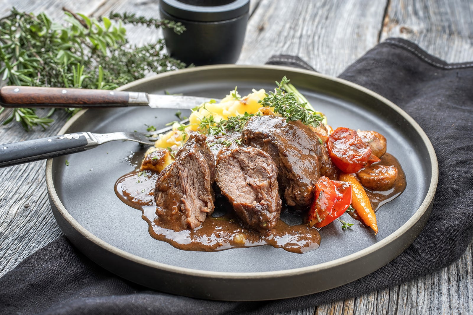 10 Great Restaurants in Annecy - Where to Eat in Annecy and What to Try ...