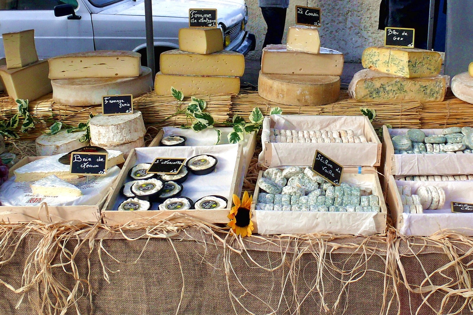 10 Best Places to Go Shopping in Lyon - Where to Shop in Lyon and What ...