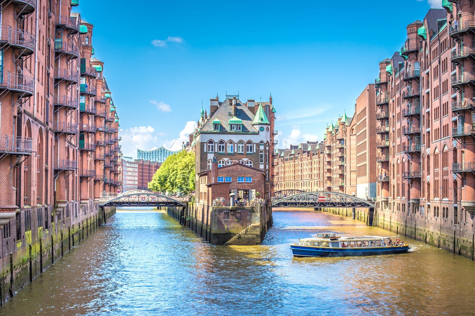 10 Most Instagrammable Places in Hamburg - Where To Take Stunning ...