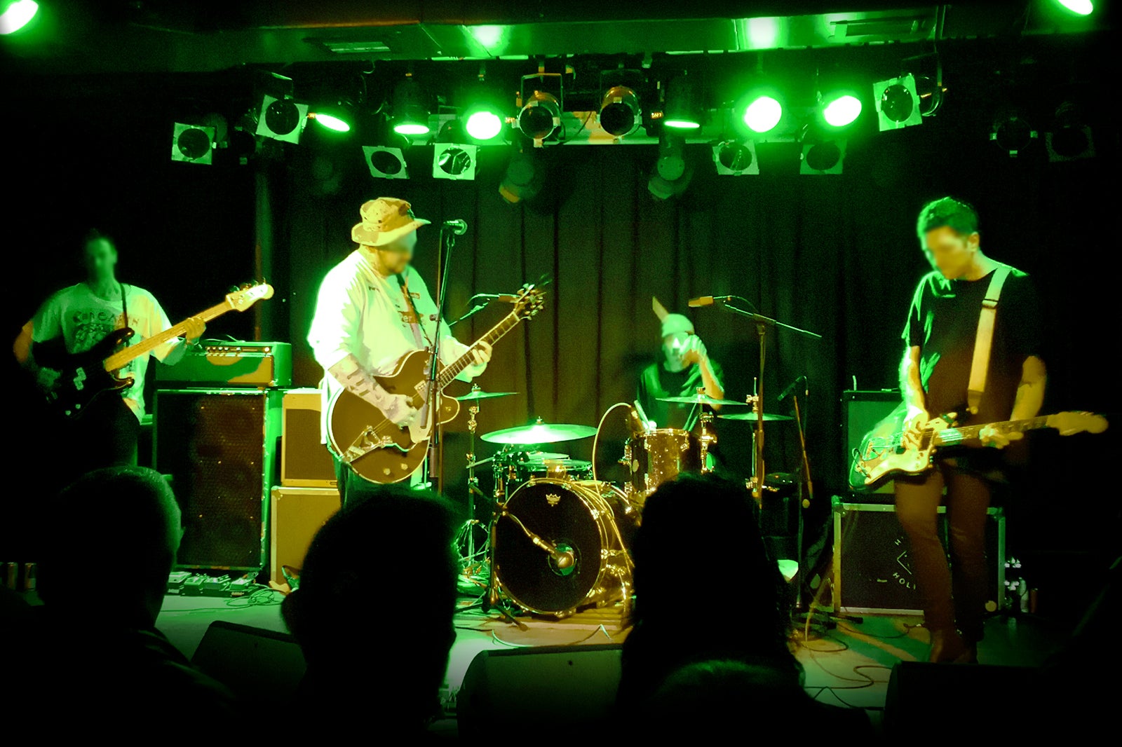 10 Best Nightclubs in Barcelona - Where to Party at Night in Barcelona ...