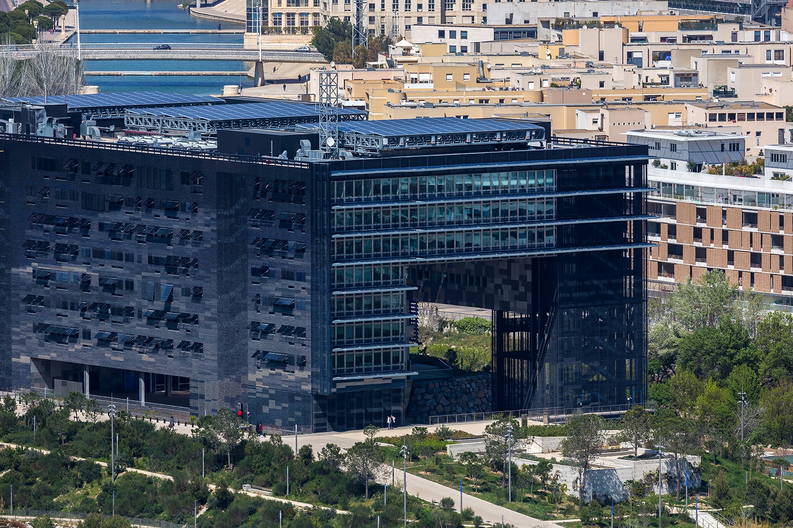 10 Iconic Buildings and Places in Montpellier - Discover the Most ...