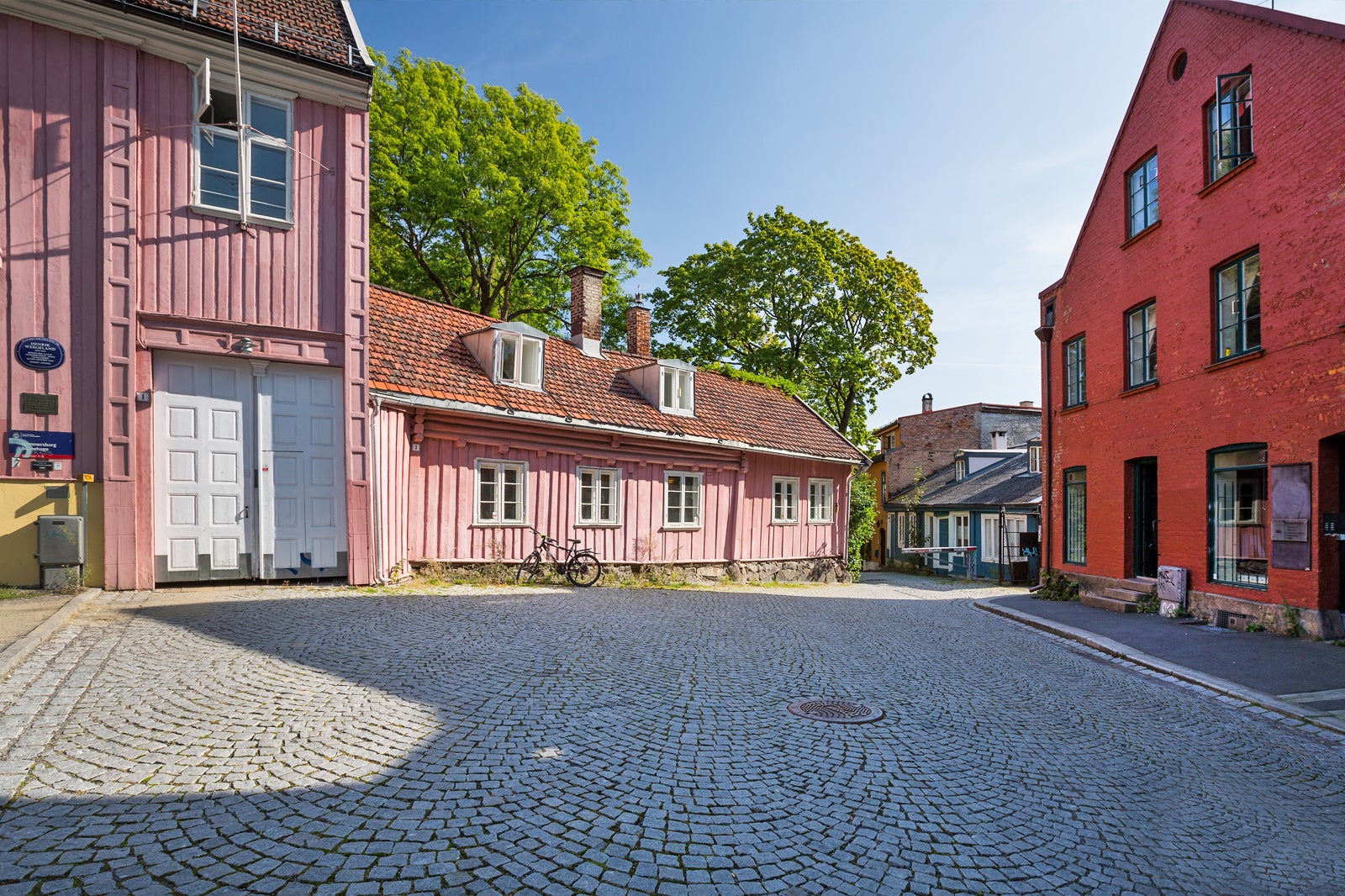 Damstredet i Oslo - Sjarmerende trehusbebyggelse i sentrum av Oslo – Go ...