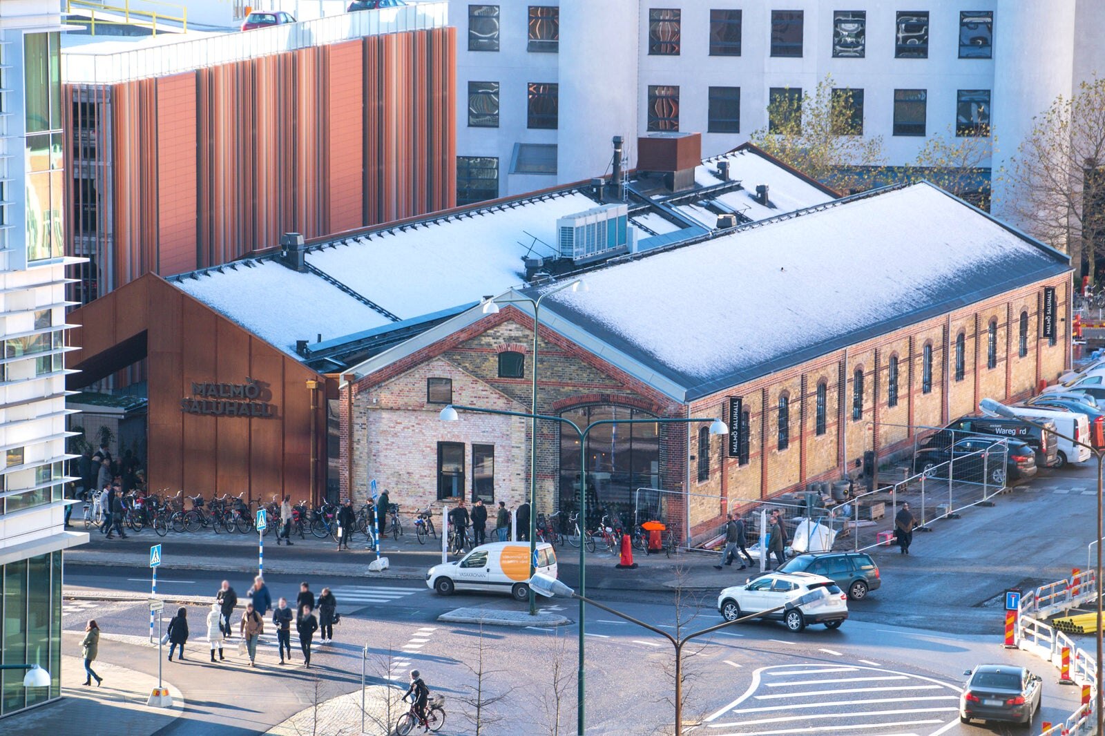 Malmö saluhall - En modern saluhall som kombinerar det bästa från då ...