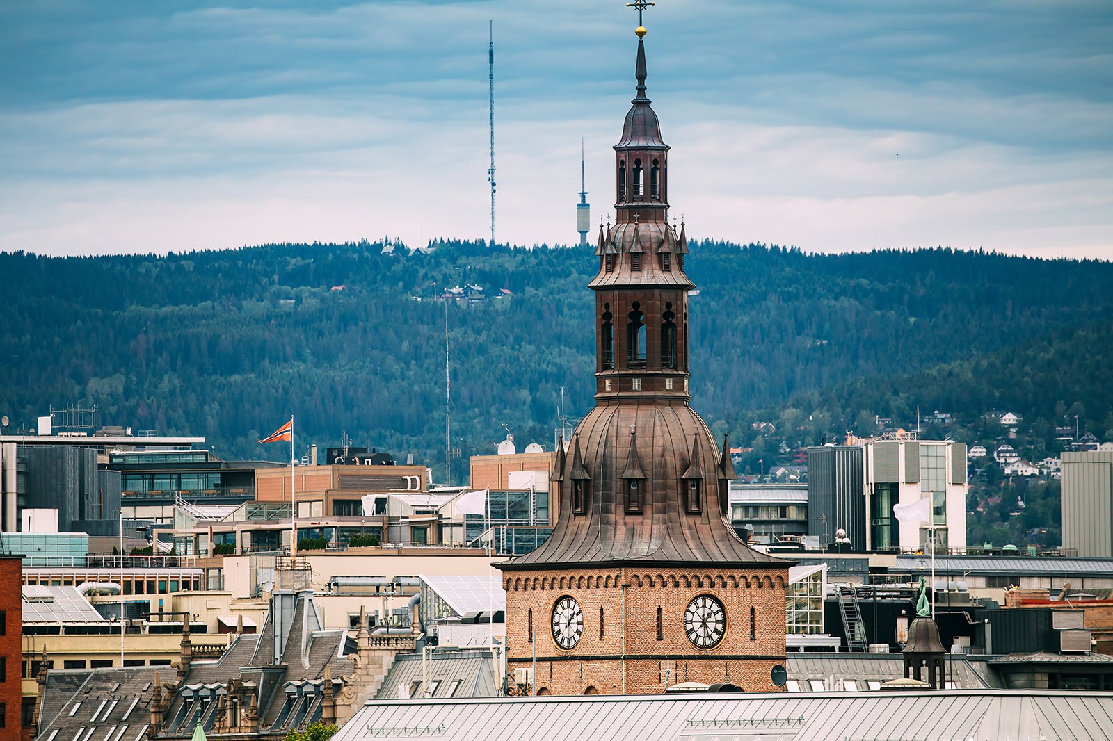 Oslo domkirke - En flott kirke i hjertet av Oslo – Go Guides