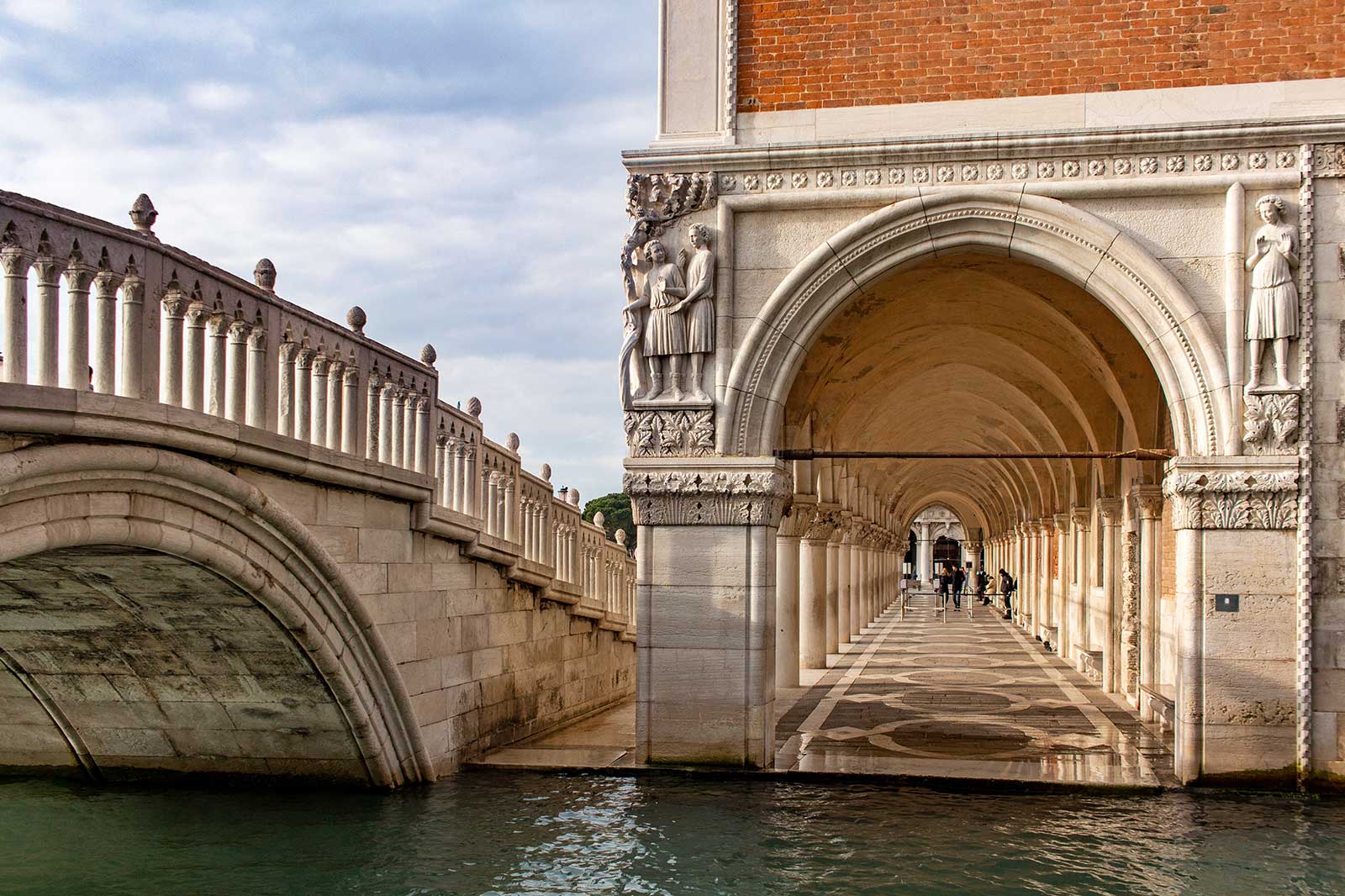 10 Most Beautiful Bridges in Venice - Where is the Most Beautiful ...