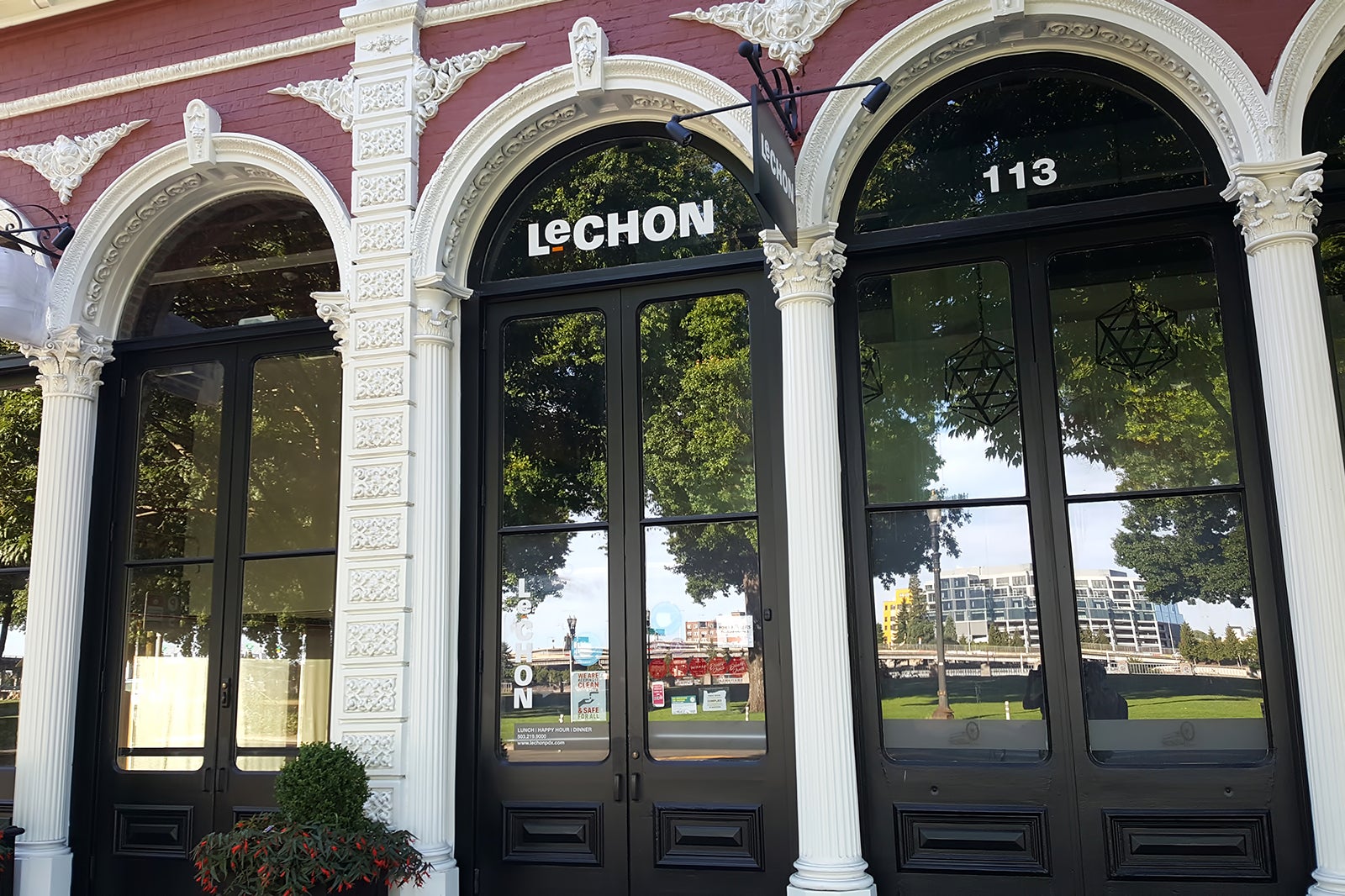 10 Great Restaurants in Portland - Where to Eat in Portland and What to ...