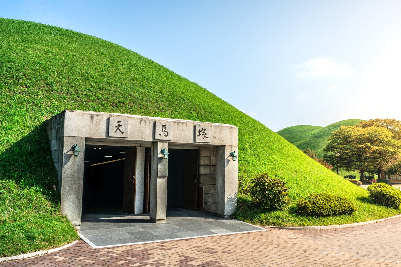 10 Iconic Buildings and Places in Busan - Discover the Most Famous ...