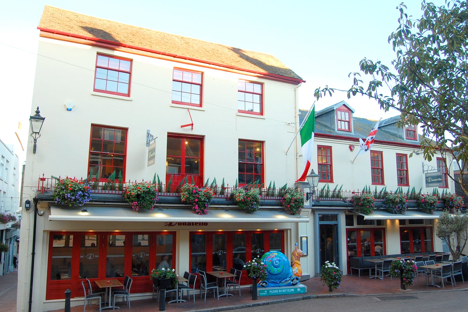 10 Best Local Restaurants in Brighton - Where to Find Brighton’s Best ...