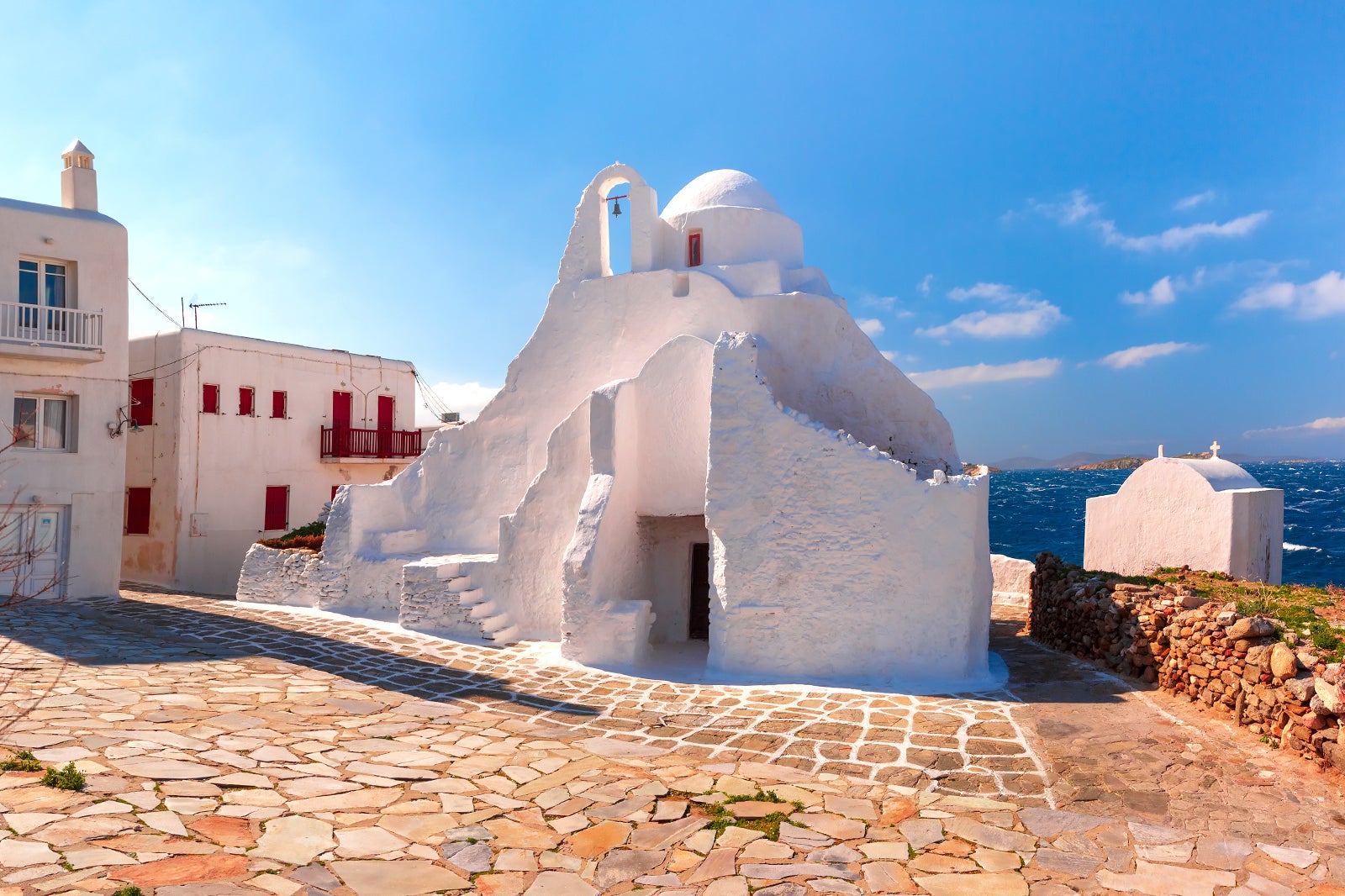 10 Things to Do in Mykonos on a Small Budget - What are the Cheap ...