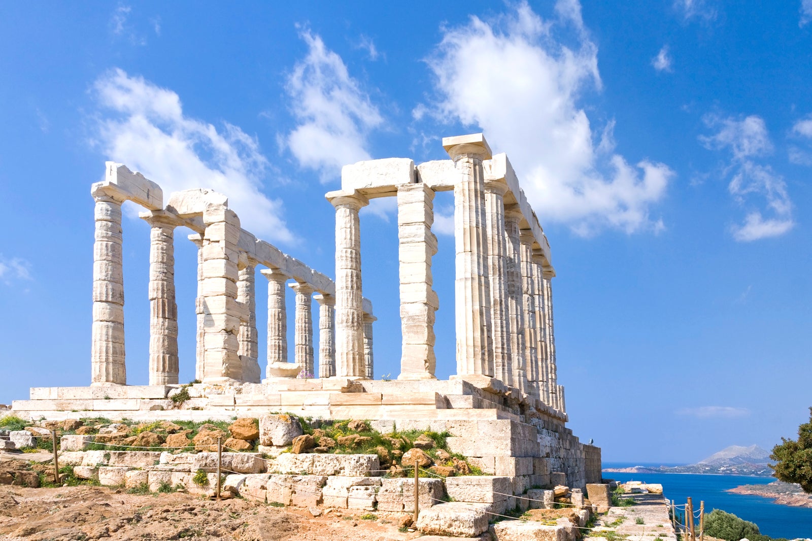 10 Best Things to Do for Couples in Athens - What to Do on a Romantic ...
