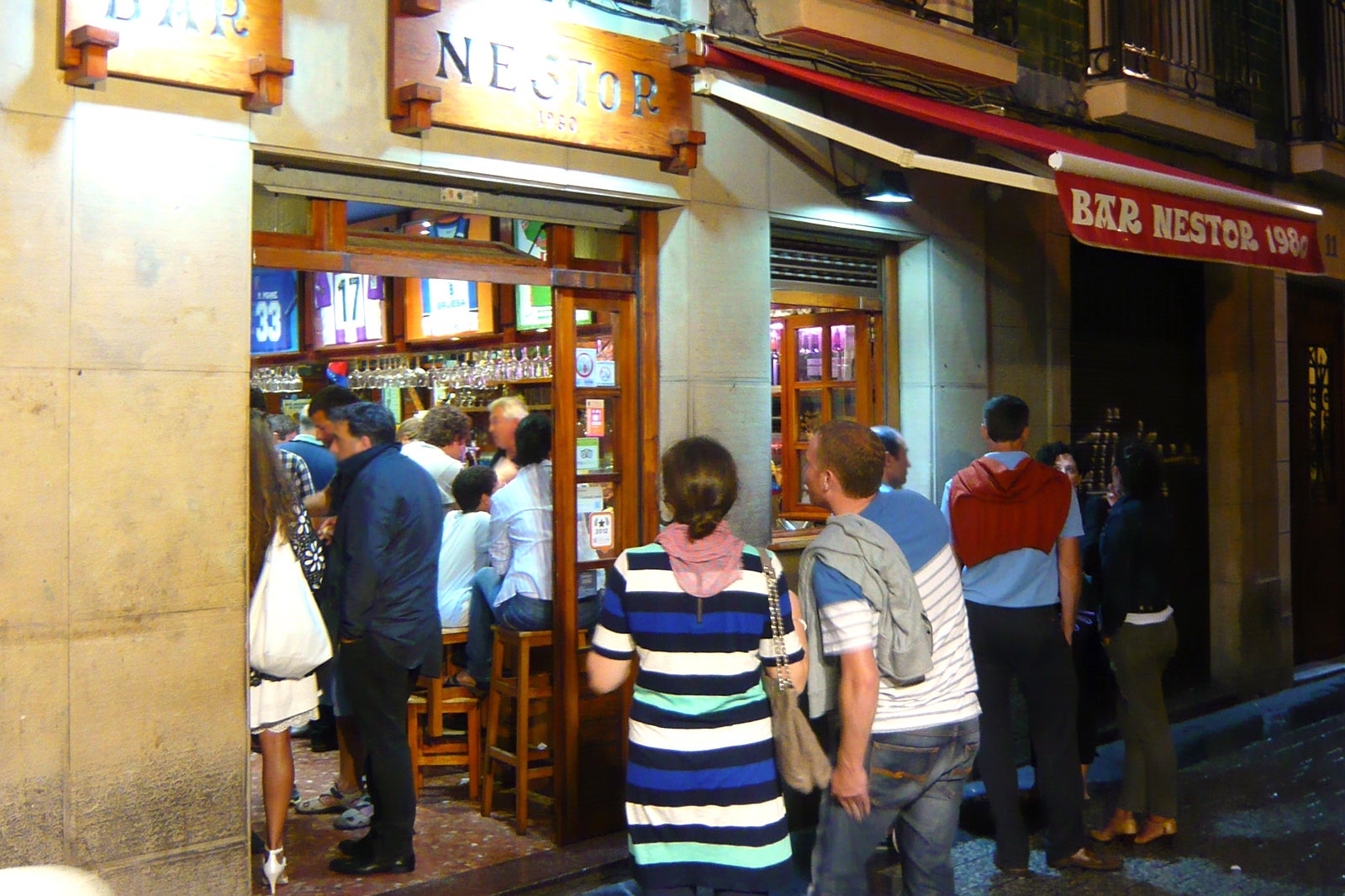 10 Best Local Restaurants in San Sebastian - Where to Find San ...