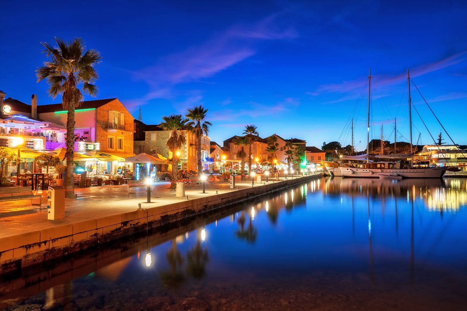 5 Best Nightlife In Hvar What To Do At Night In Hvar Go Guides 5-best-nightlife-in-hvar-what-to-do-at-night-in-hvar-go-guides